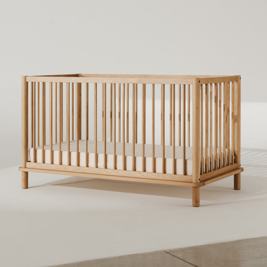 New Oakwood Latitude Evolving Solid Oak Crib by Nobodinoz – Ella James